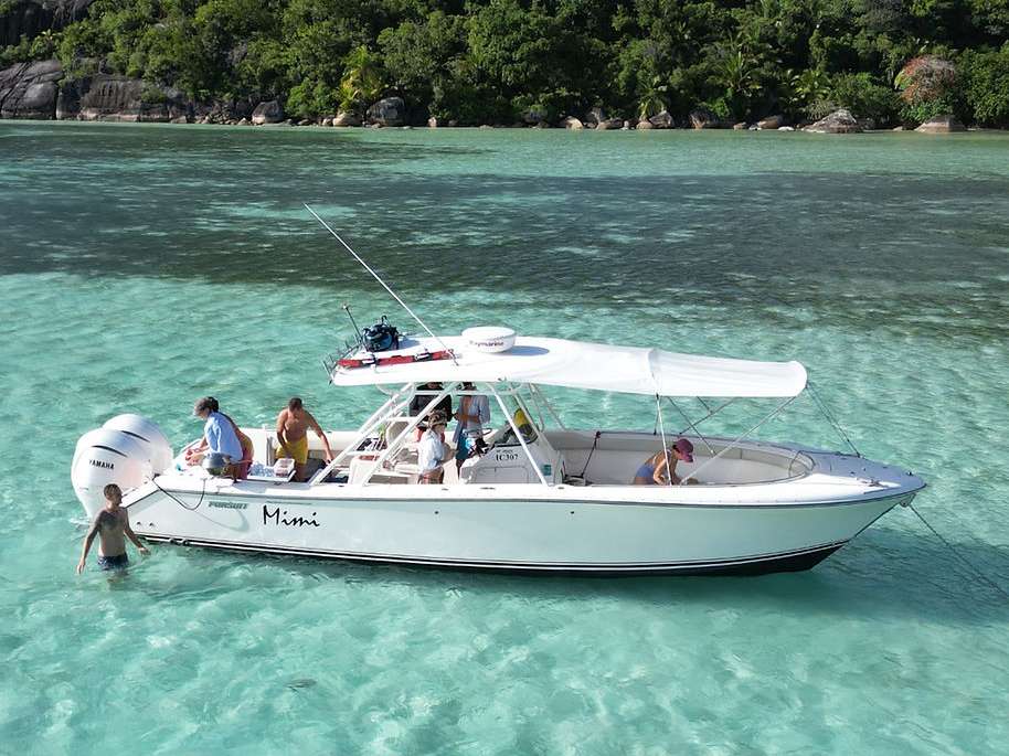 La Digue Private Boat Trip From Mahe